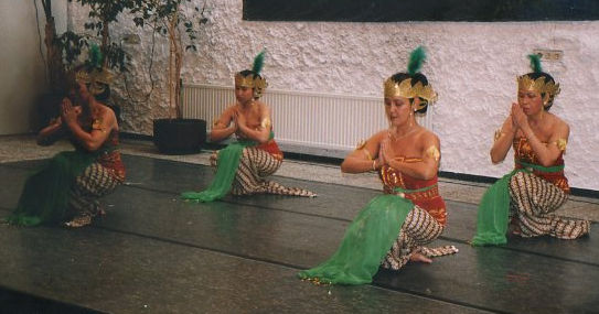 Klassiek Javaanse Hofdans – Widara Kandang